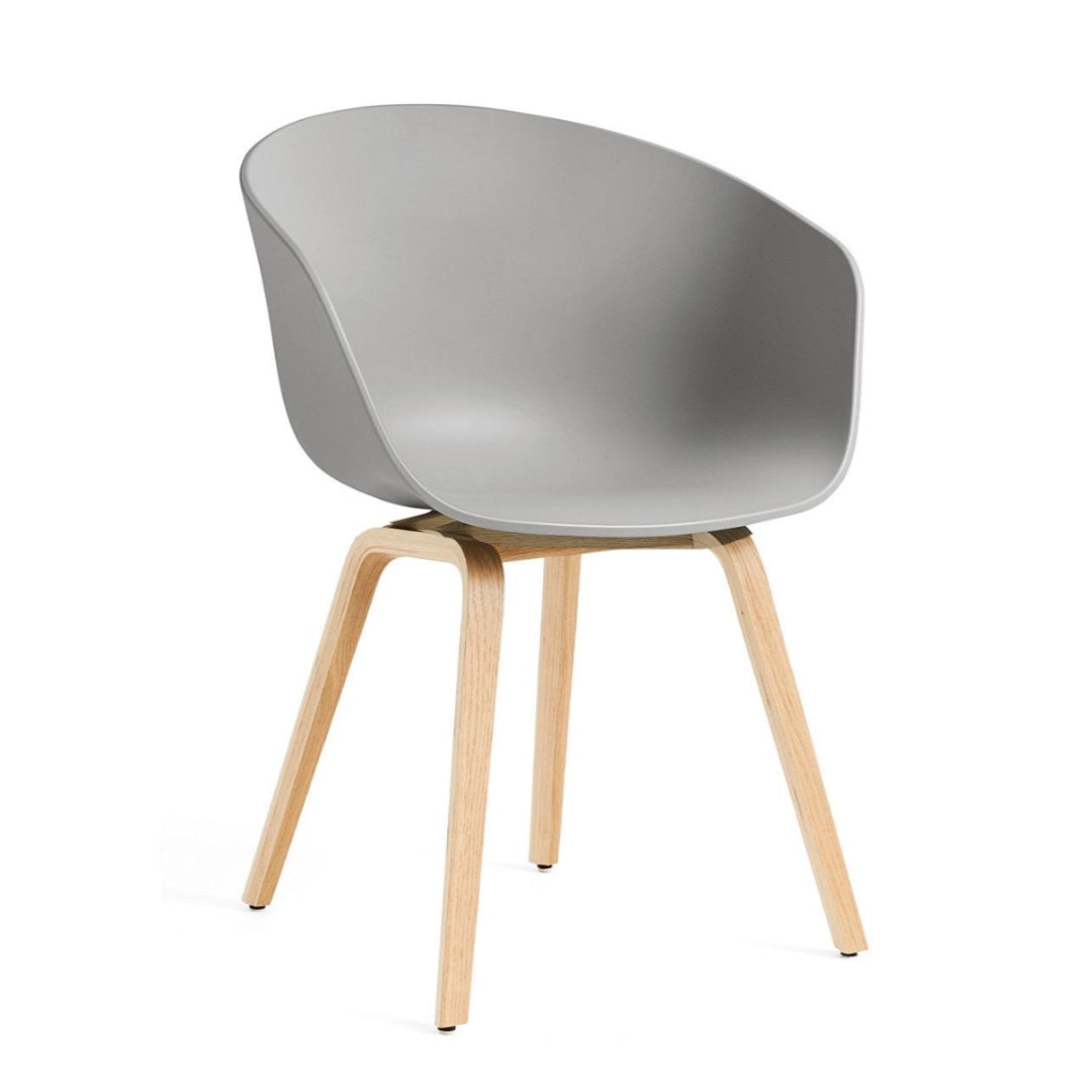 HAY_Stuhl AAC22 beton grau